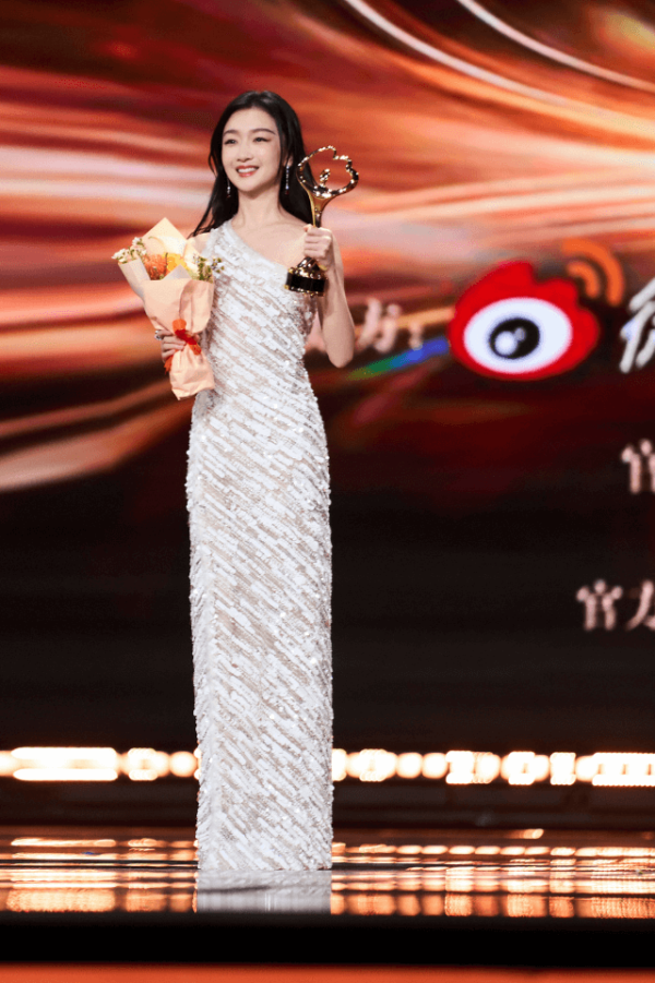 DONGYU ZHOU IN CONG TRI - CONG TRI